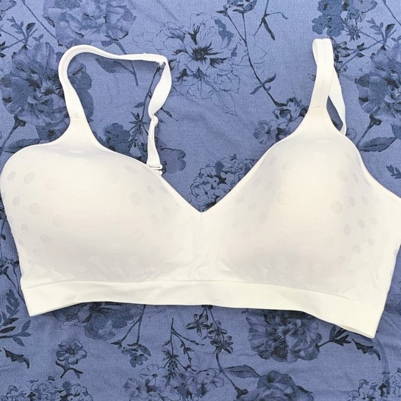 Hanes | Intimates & Sleepwear | Hanes White Tshirt Bra 2xl W Raised ...